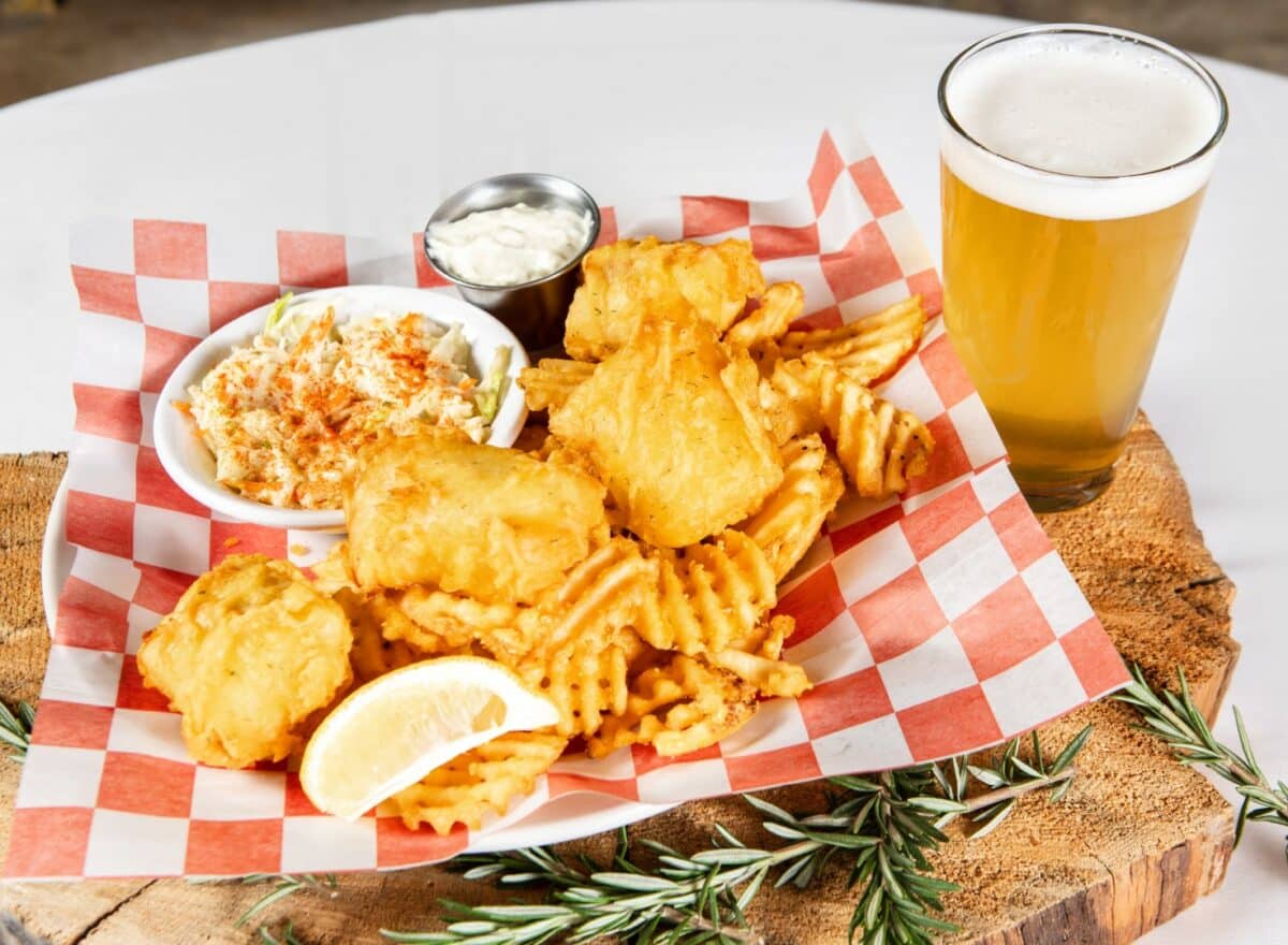 Alpine, Wyoming Restaurant & Steakhouse | Flying Saddle Resort